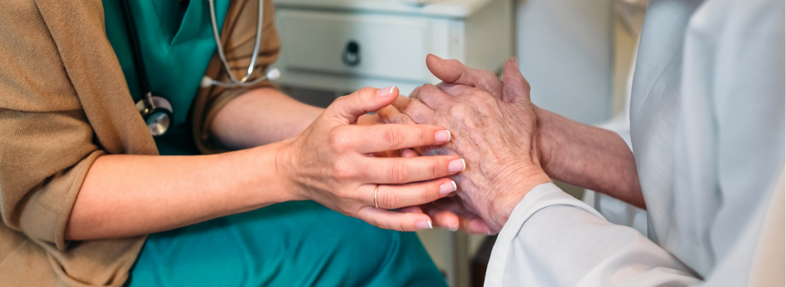 Unsere neue Koordinatorin im ambulanten Dienst - Heinrich-Pera-Hospiz ... Unsere neue Koordinatorin im ambulanten Dienst - Heinrich-Pera-Hospiz ...